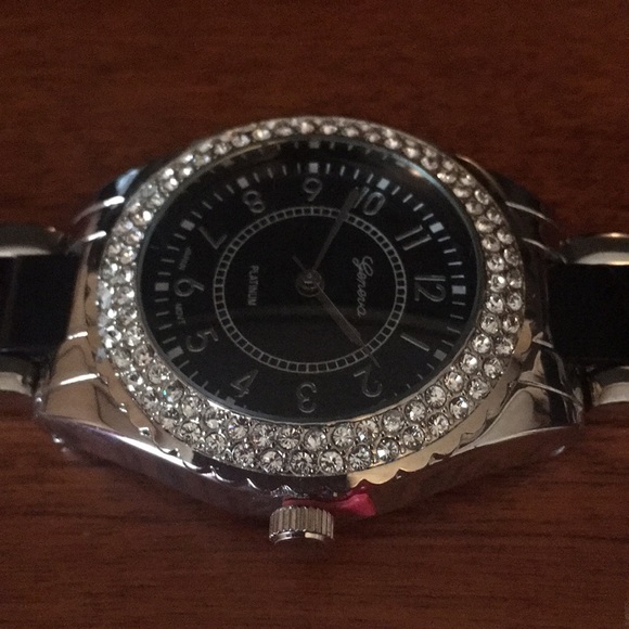 Geneva Platinum | Accessories | Geneva Brand Womens Watch Silver And ...